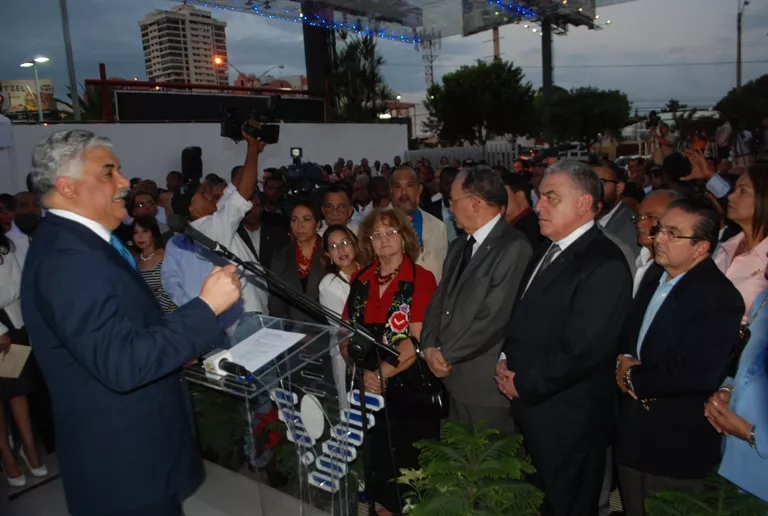 El PRD inaugura su casa nacional