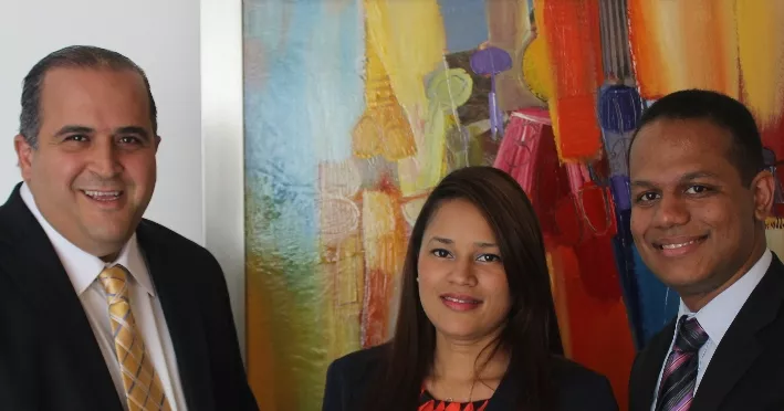 Victoria Yeb recibe certificación