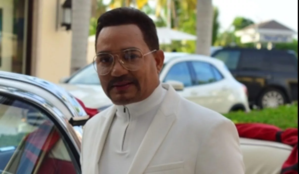 Frank Reyes fue seguridad, pidió para comer y vivió calle