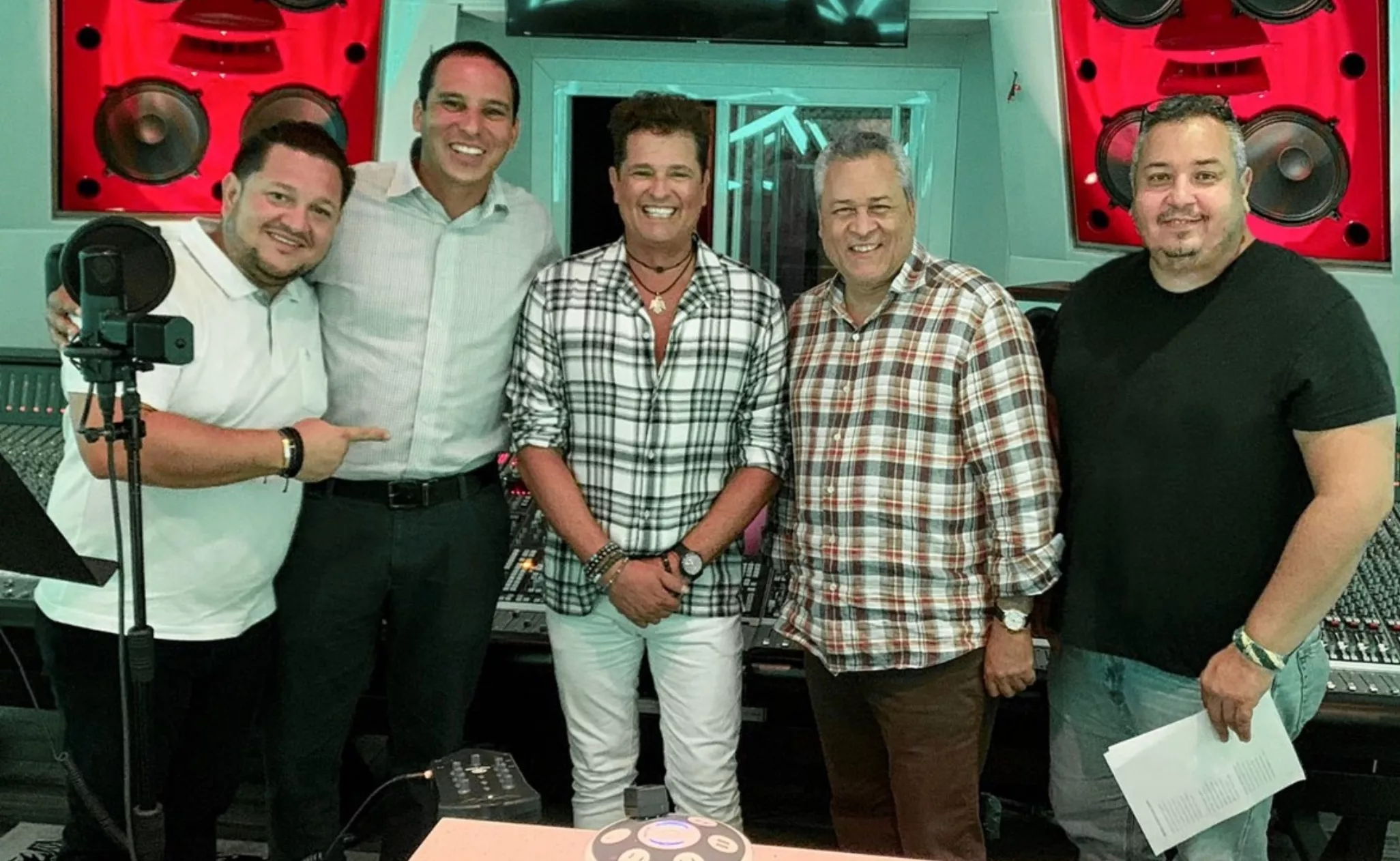 Legendarios une 11 artistas en tributo a Billo Frómeta