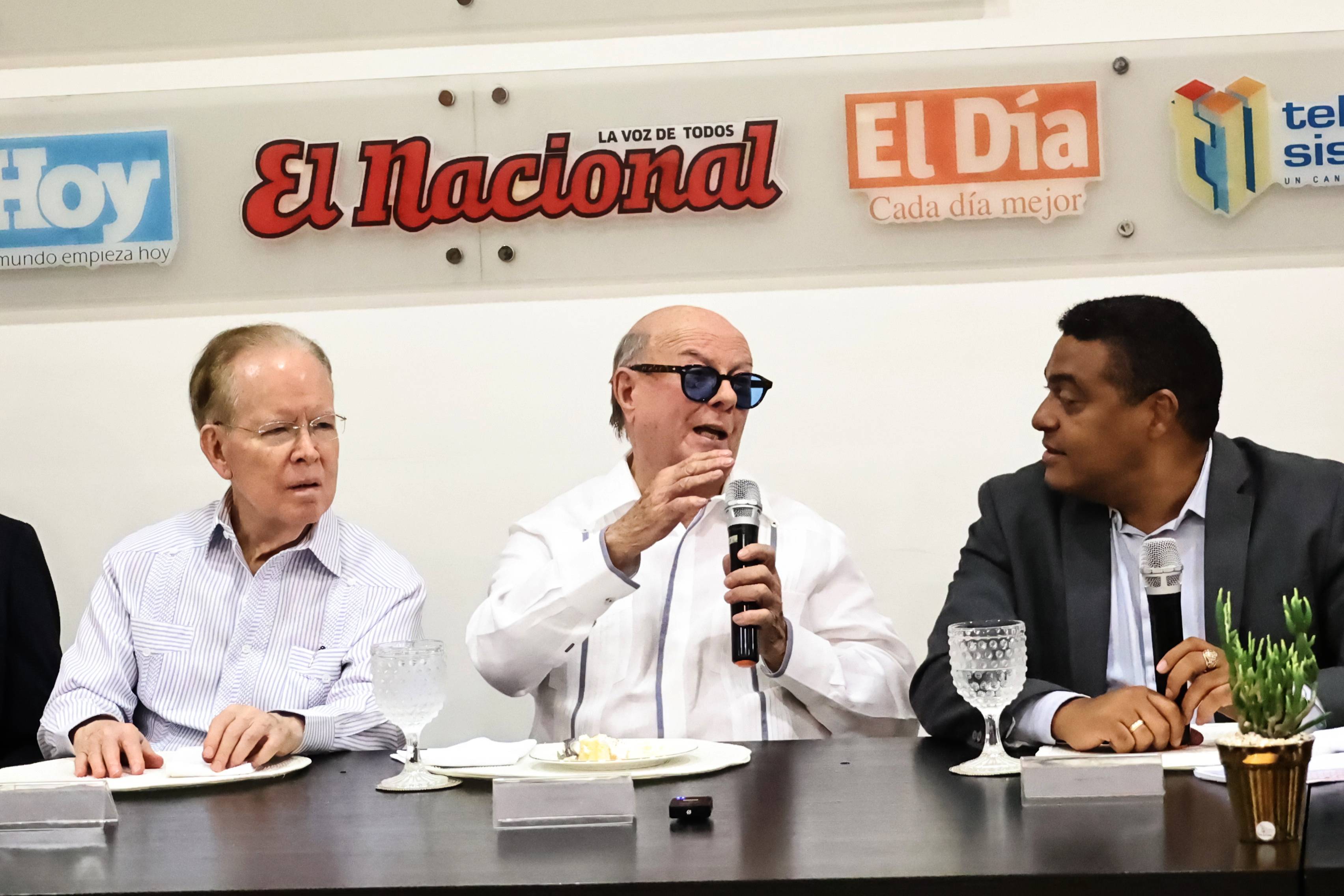 Hipólito Mejía ve cambio climático como uno de los grandes desafíos ...