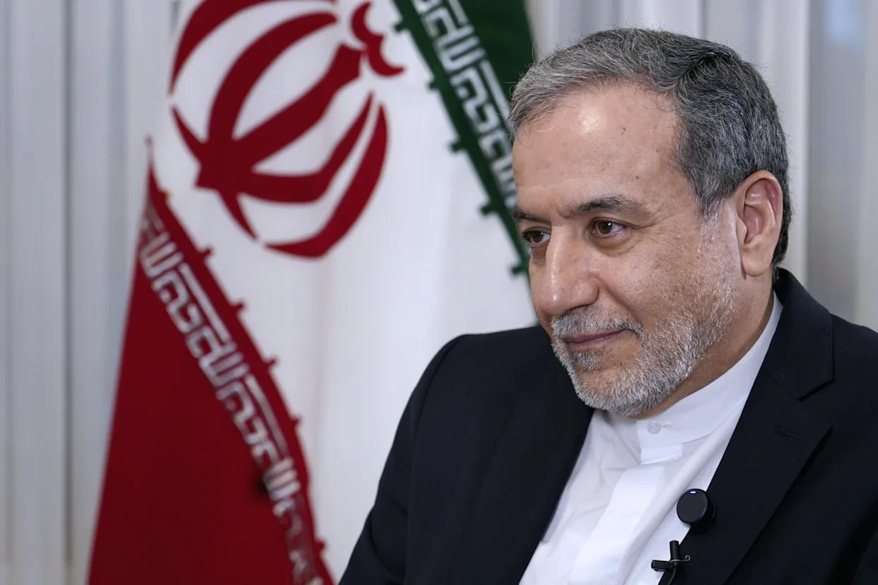 Irán insta a Europa a no reactivar sanciones y actuar