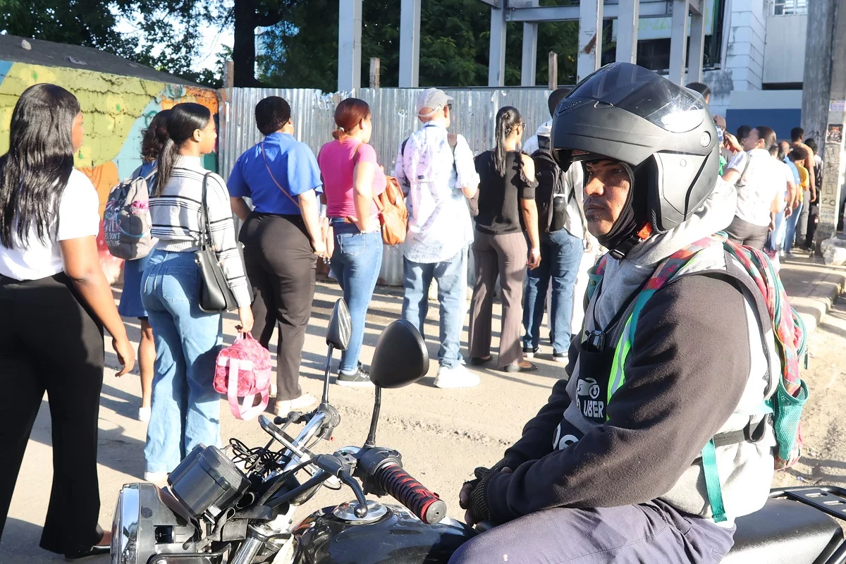 Radhamés Jiménez: Cierre del Metro evidencia improvisación del PRM