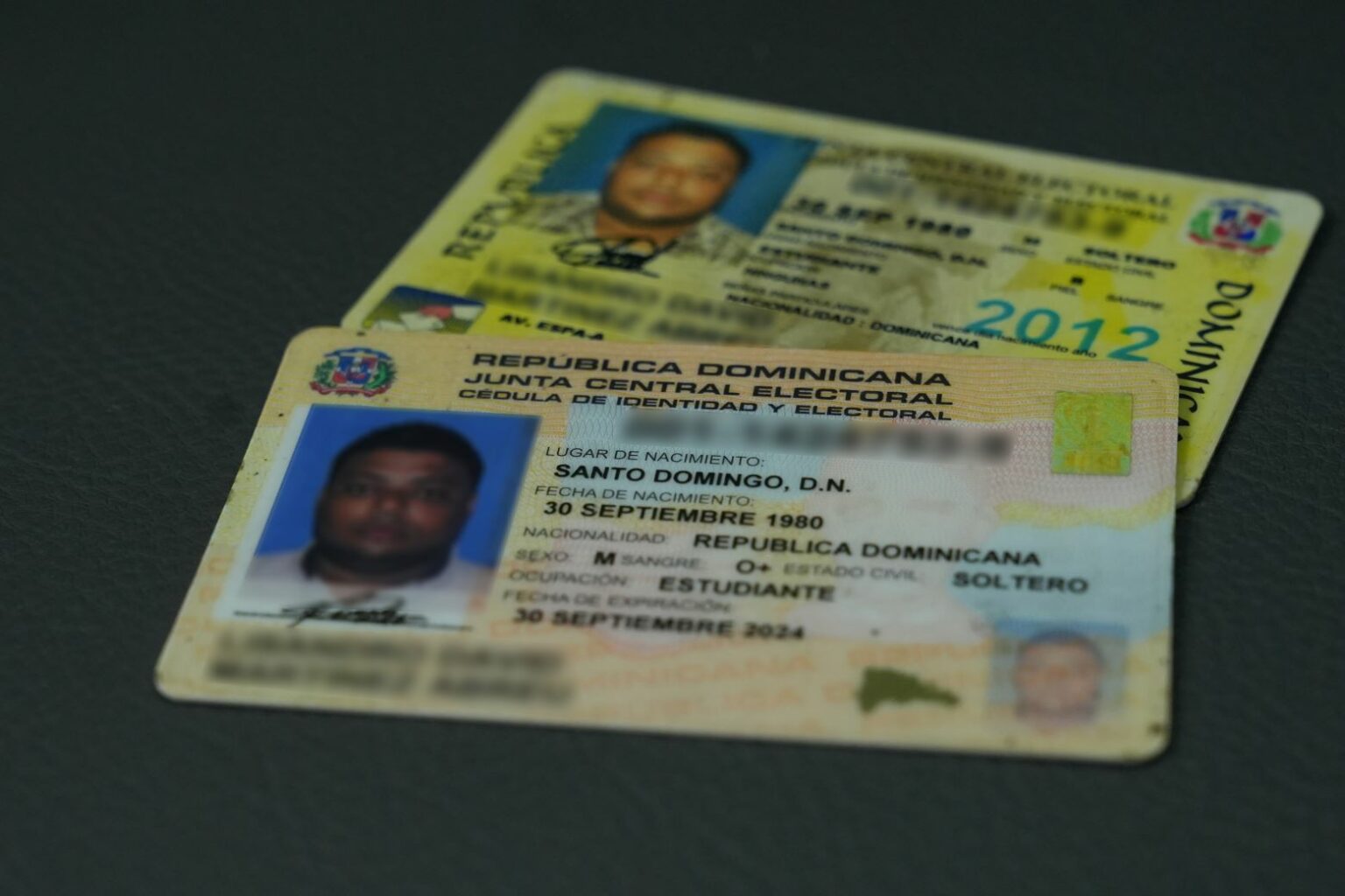 Así ha cambiado la cédula dominicana en 93 años: del cartón y la ...