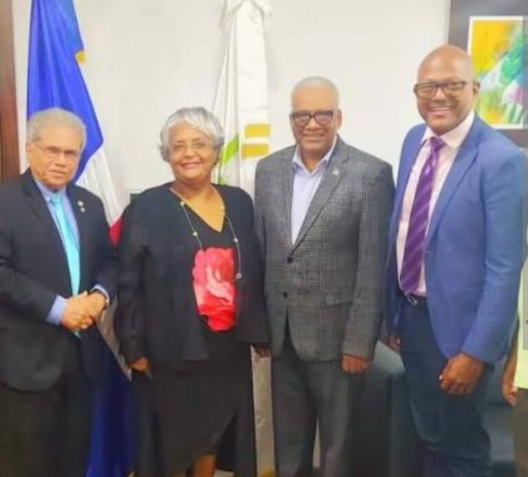 Some 1,266 retired doctors benefited from a salary increase of up to ...