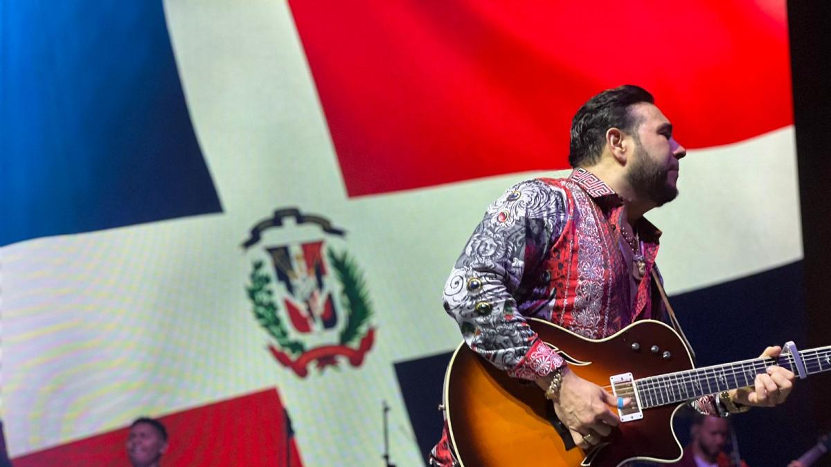 El Chaval de la Bachata marca hitocon un “sold out” en el Coca Cola ...